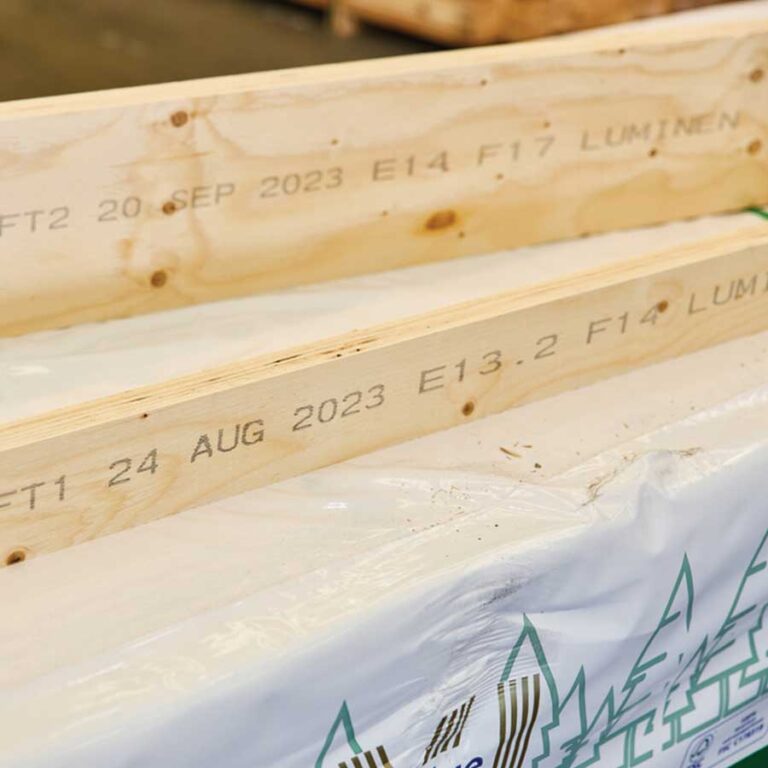 LVL (Laminated Veneer Lumber) True Blue Timber